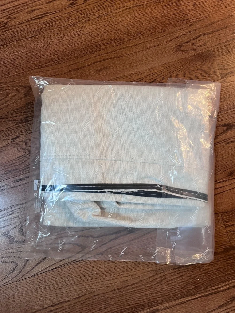 Thuma | Bedding | Nwt Thuma Queen Pillowboard Performance Linen Cover ...